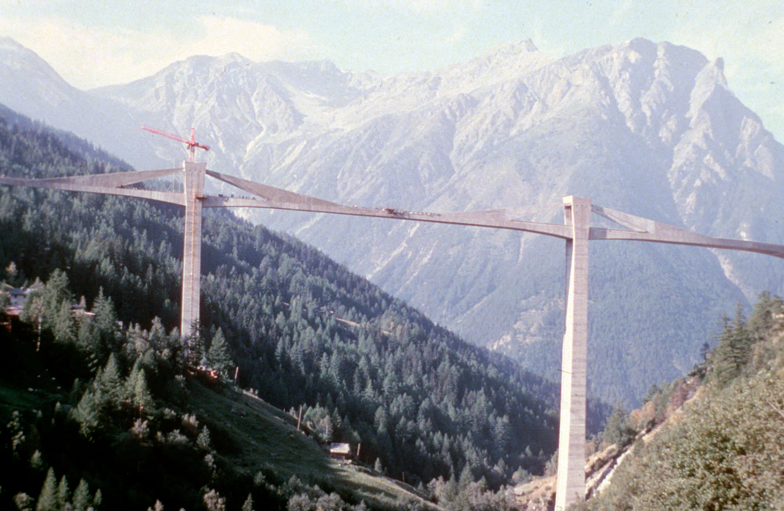 Perspectives on the Evolution of Structures: Ganter Bridge